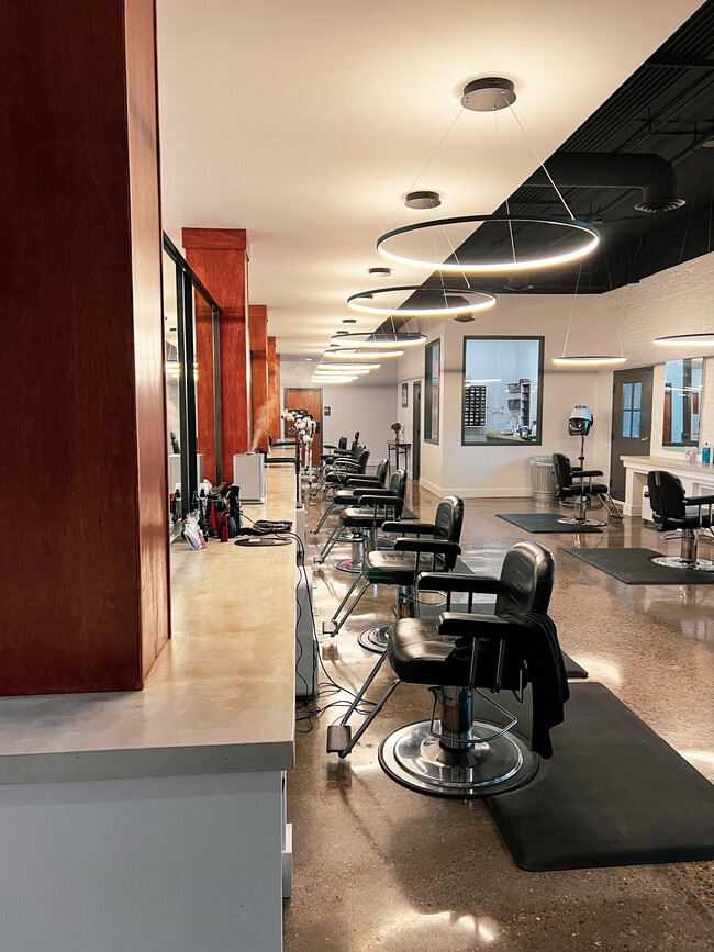 The Billy Goat - Apartments in Louisville, KY | Apartments.com