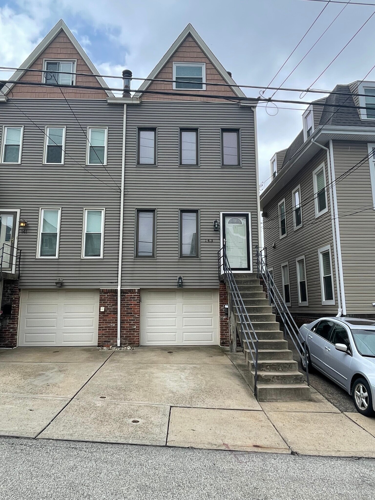 143 Ulysses St, Pittsburgh, PA 15211 - Townhome Rentals in Pittsburgh ...