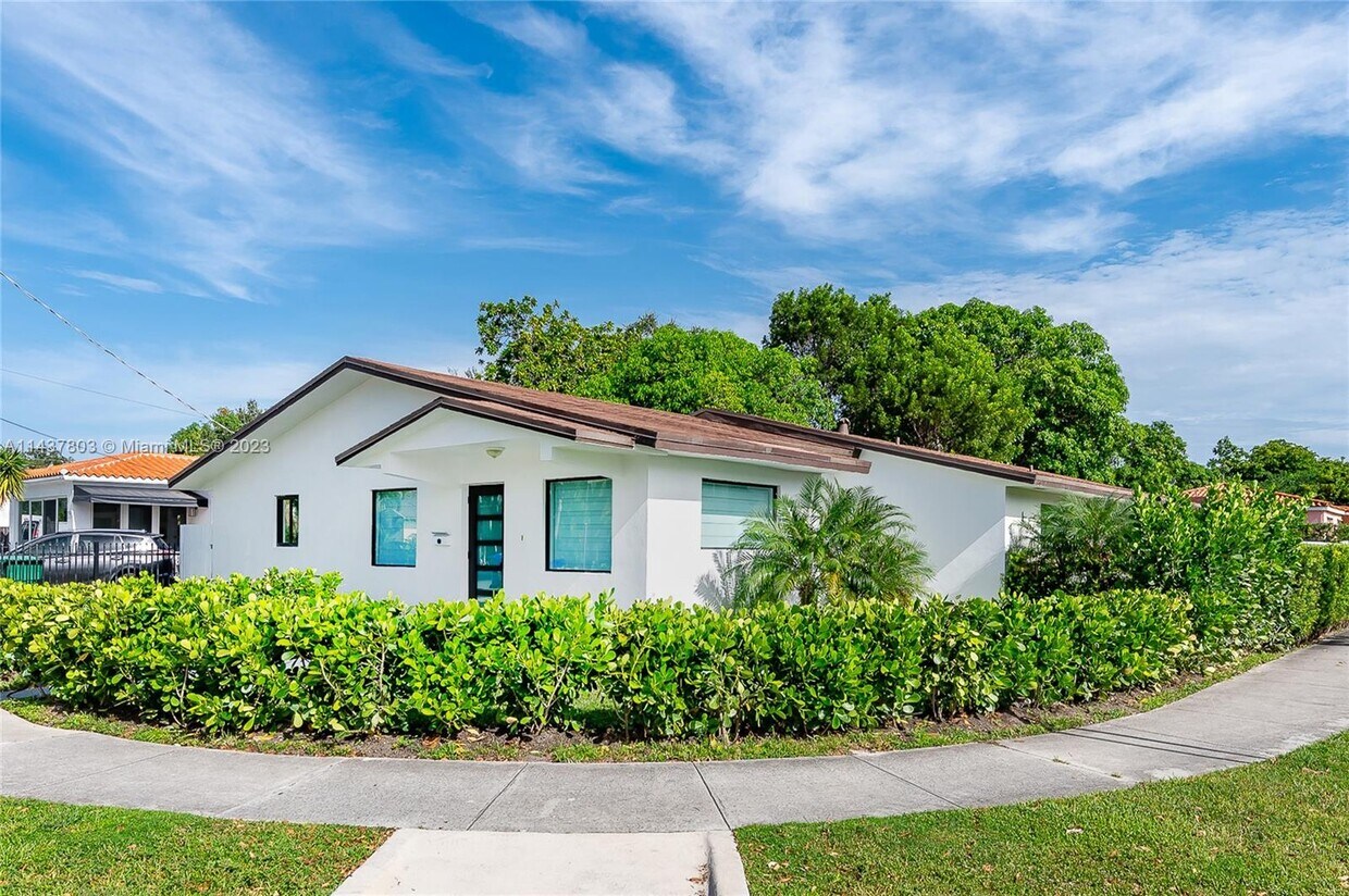 1401 SW 20th St Unit 1401, Miami, FL 33145 - Room for Rent in Miami, FL ...