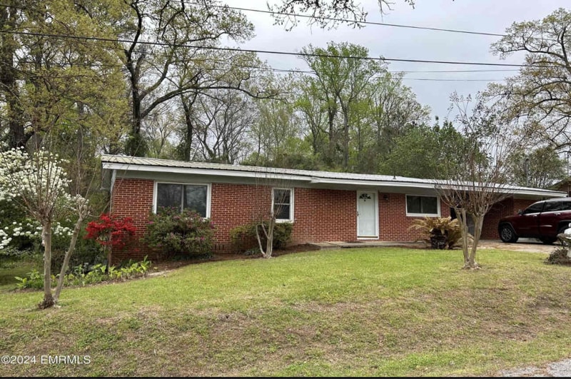 7 Robin Ln, Meridian, MS 39305 | Apartments.com