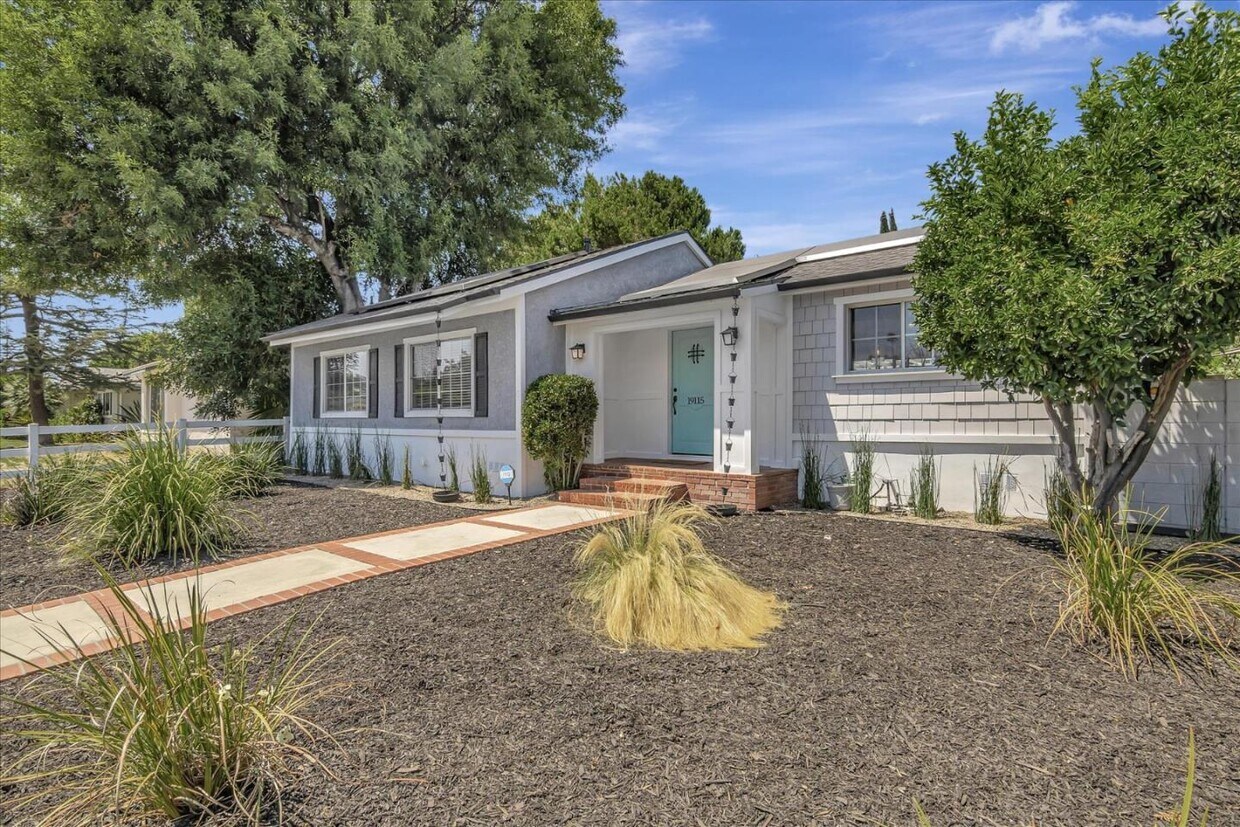 19115 Friar St, Los Angeles, CA 91335 - House Rental in Los Angeles, CA ...
