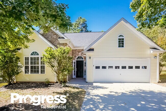 Split Creek at Anneewakee Trails Apartments for Rent with a Garage ...