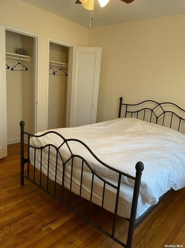 260-51-260-73 73rd Ave, Queens, NY 11004 - Room for Rent in Queens, NY ... 260-51-260-73 73rd Ave, Queens, NY 11004 - Room for Rent in Queens, NY ...