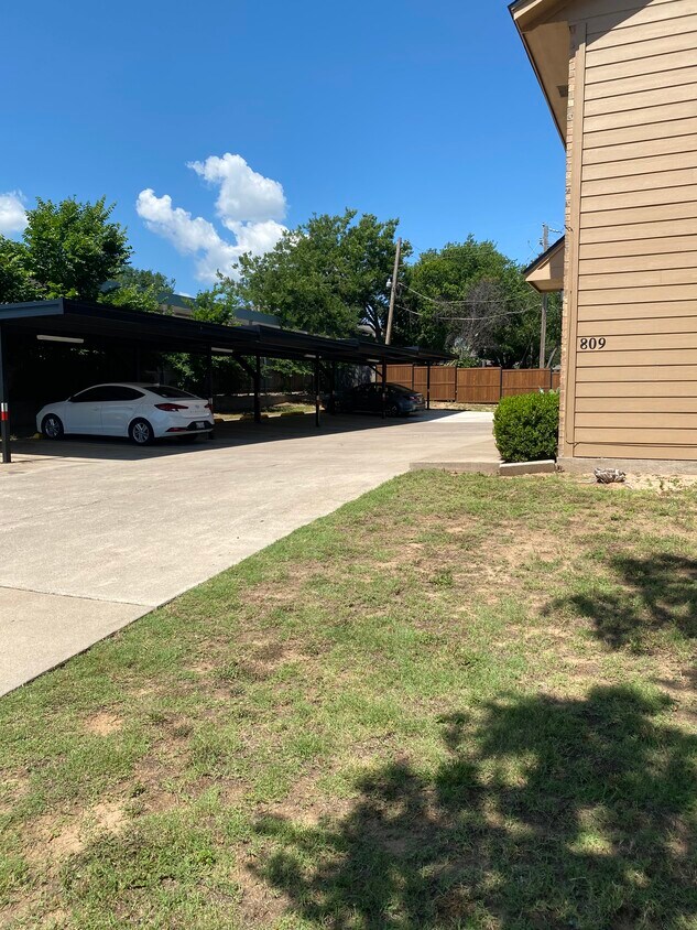809 Boyd Rd, Azle, TX 76020 - Townhome Rentals in Azle TX | Apartments.com