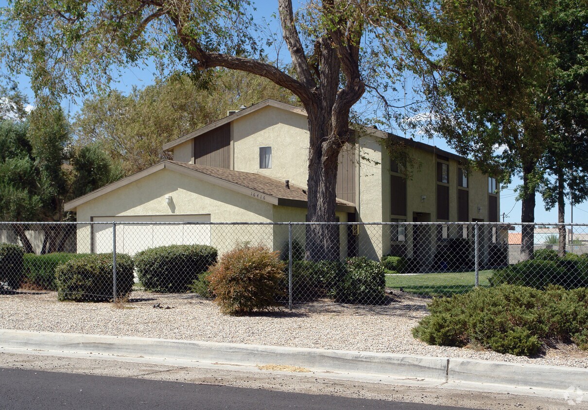 16428 Orange St, Hesperia, CA 92345 - 16428 Orange St Hesperia, CA ...