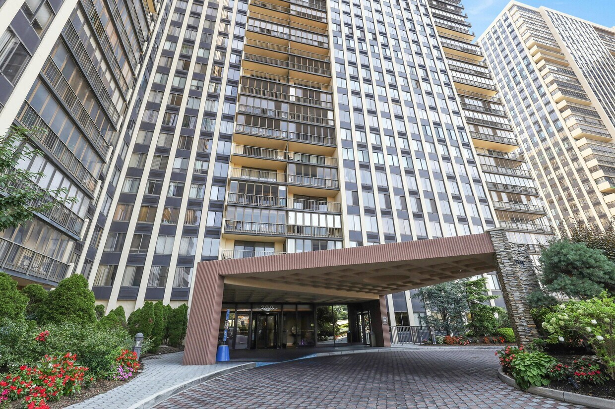 300 Winston Dr Unit # 1705, Cliffside Park, NJ 07010 - Condo for Rent ...
