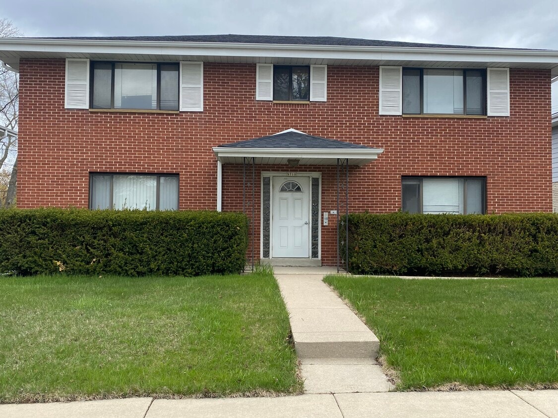 9710 W Oklahoma Ave Unit #2, West Allis, WI 53227 - 9710 W Oklahoma Ave ...