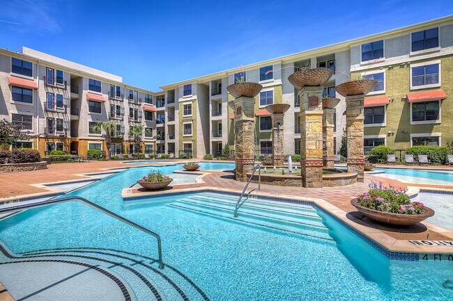 Cool Springs at Frisco Bridges Rentals in Frisco at 3198 Parkwood Blvd ...