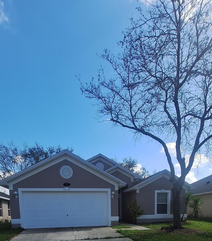 2891 Stratford Pointe Dr, Melbourne, FL 32904 - House Rental in ...