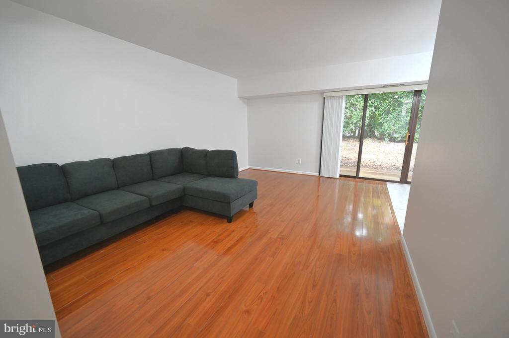 2237 Castle Rock Square Unit 1B, Reston, VA 20191 - Room for Rent in ...