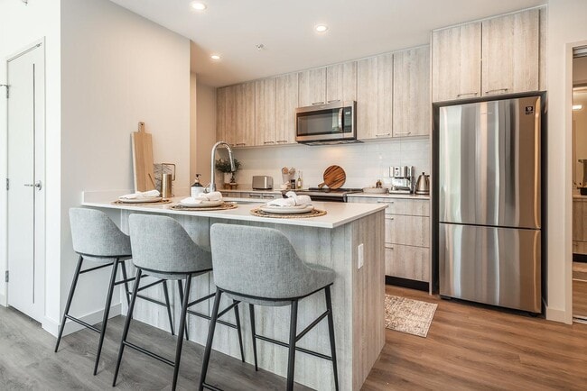 The Beacon Apartments - 1400 Quadra St Victoria, BC | Apartments.com