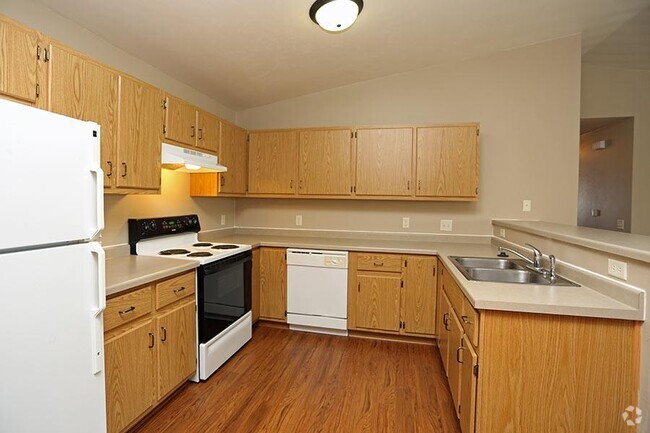 Apartments for Rent in Pelican WI with Yard - Updated Today ...