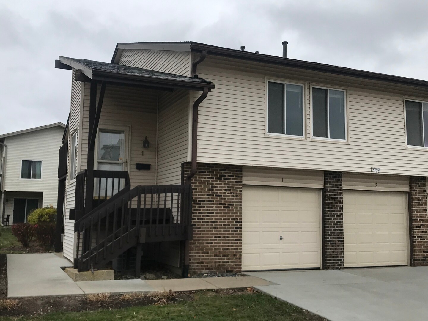 1349 Kingsbury Dr Unit 1, Hanover Park, IL 60133 - Condo for Rent in ...