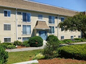 Harvard Ridge Condominiums Apartments for Rent with a Yard - Boxborough ...