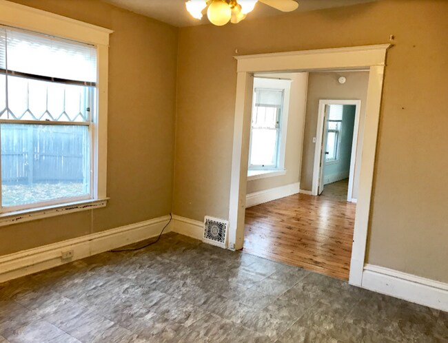 1247 Plainfield Ave NE, Grand Rapids, MI 49505 - House Rental in Grand ...