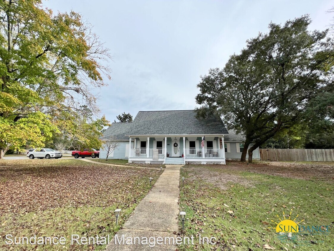 7039 Gandy Dr, Navarre, FL 32566 - House Rental in Navarre, FL ...