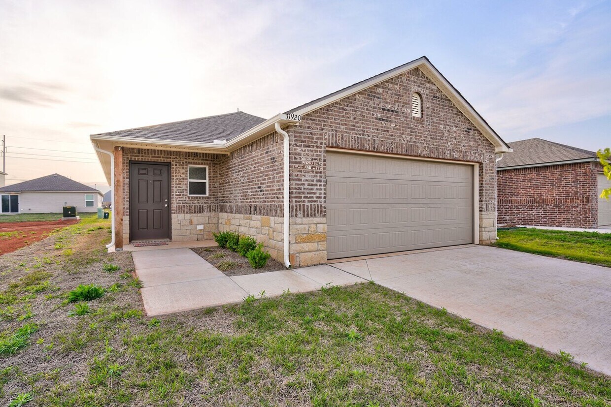 11920 Annette Dr, Yukon, OK 73099 - House Rental in Yukon, OK ...