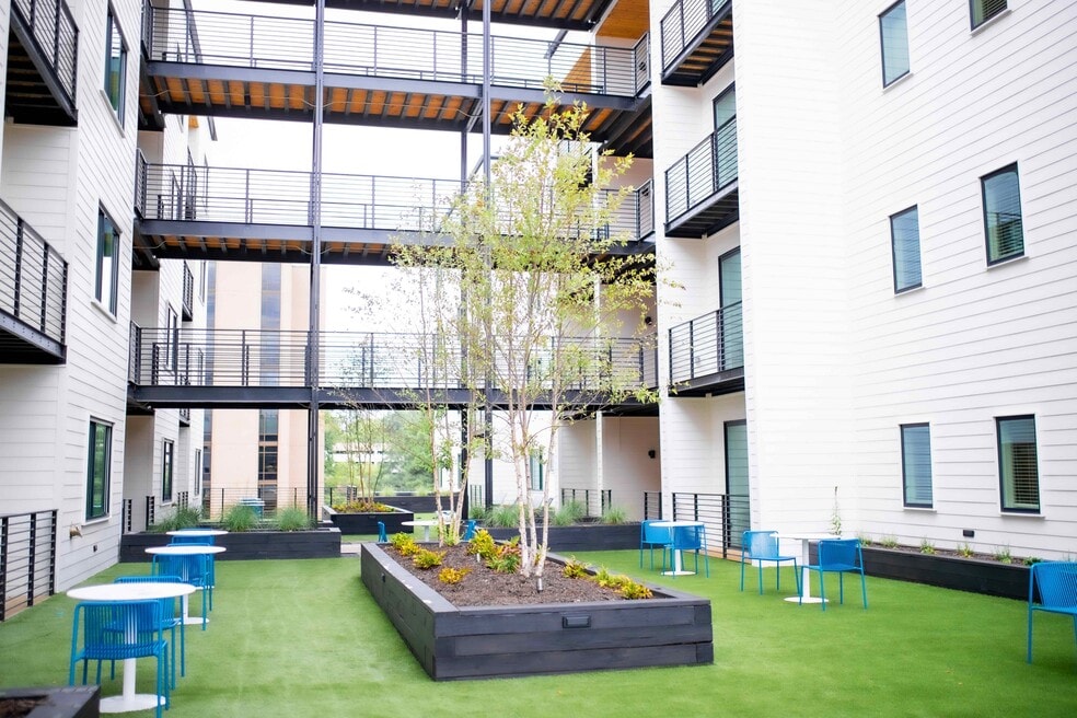 Carrington Plantation, Athens Apartments with EV Charging | Apartments.com