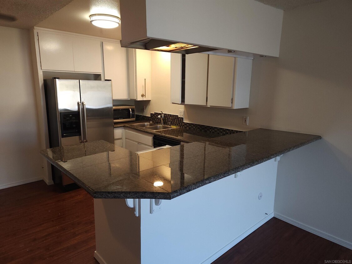 6665 Mission Gorge Rd Unit D6, San Diego, CA 92120 - Condo for Rent in ...