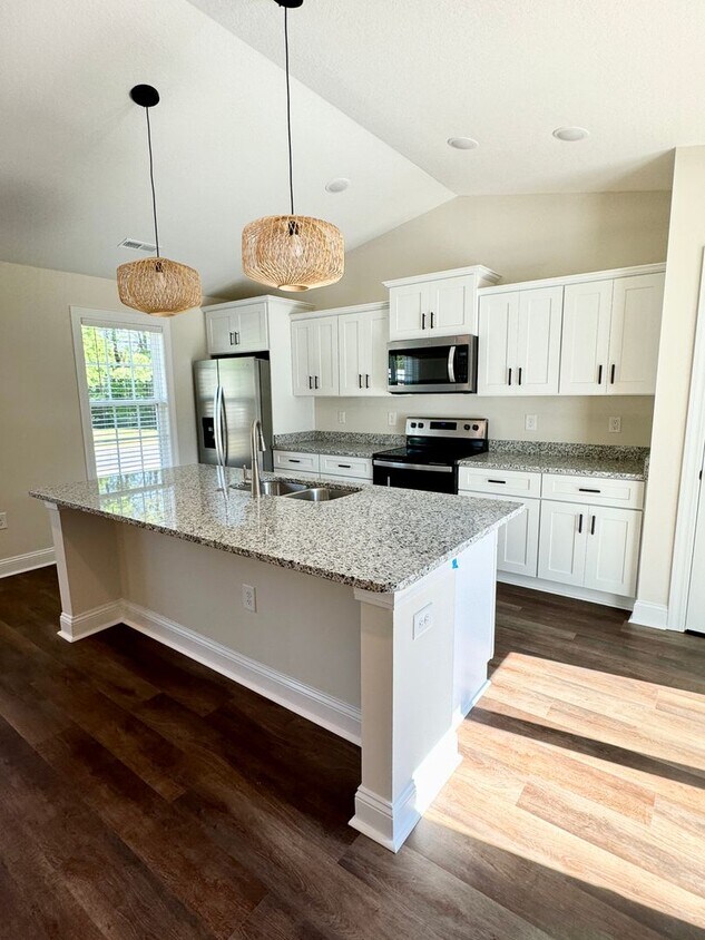 2014 Phoenix Dr, Conway, SC 29526 - House Rental in Conway, SC ...