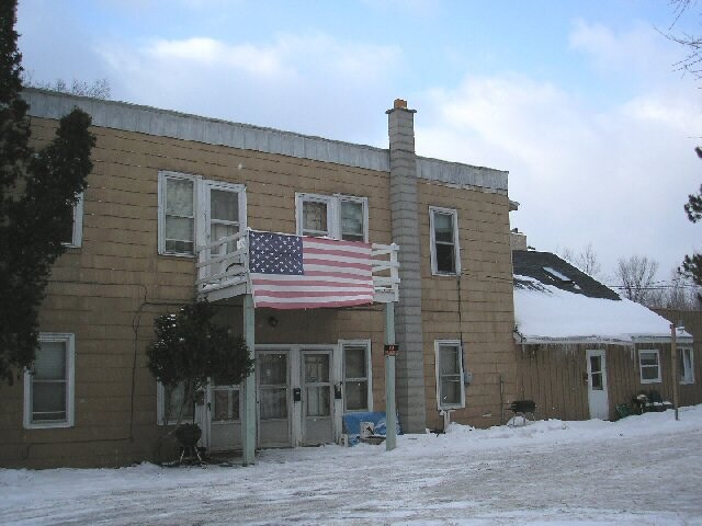 Crandon 5-plex - 116 W Glen St Crandon, WI 54520 | Apartments.com