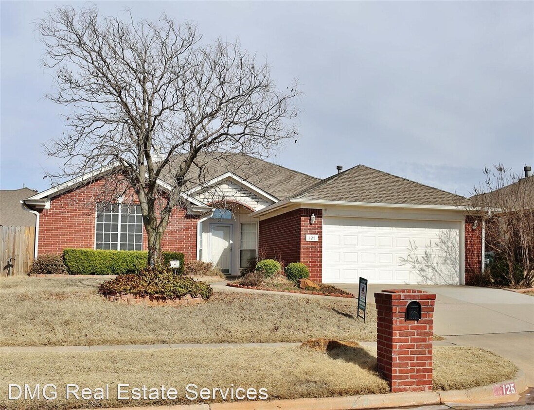 125 Lochwood Dr, Norman, OK 73071 - House Rental in Norman, OK | Apartments.com