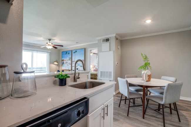 The Argyle - 1335 Silverado Dr Houston, TX | Apartments.com