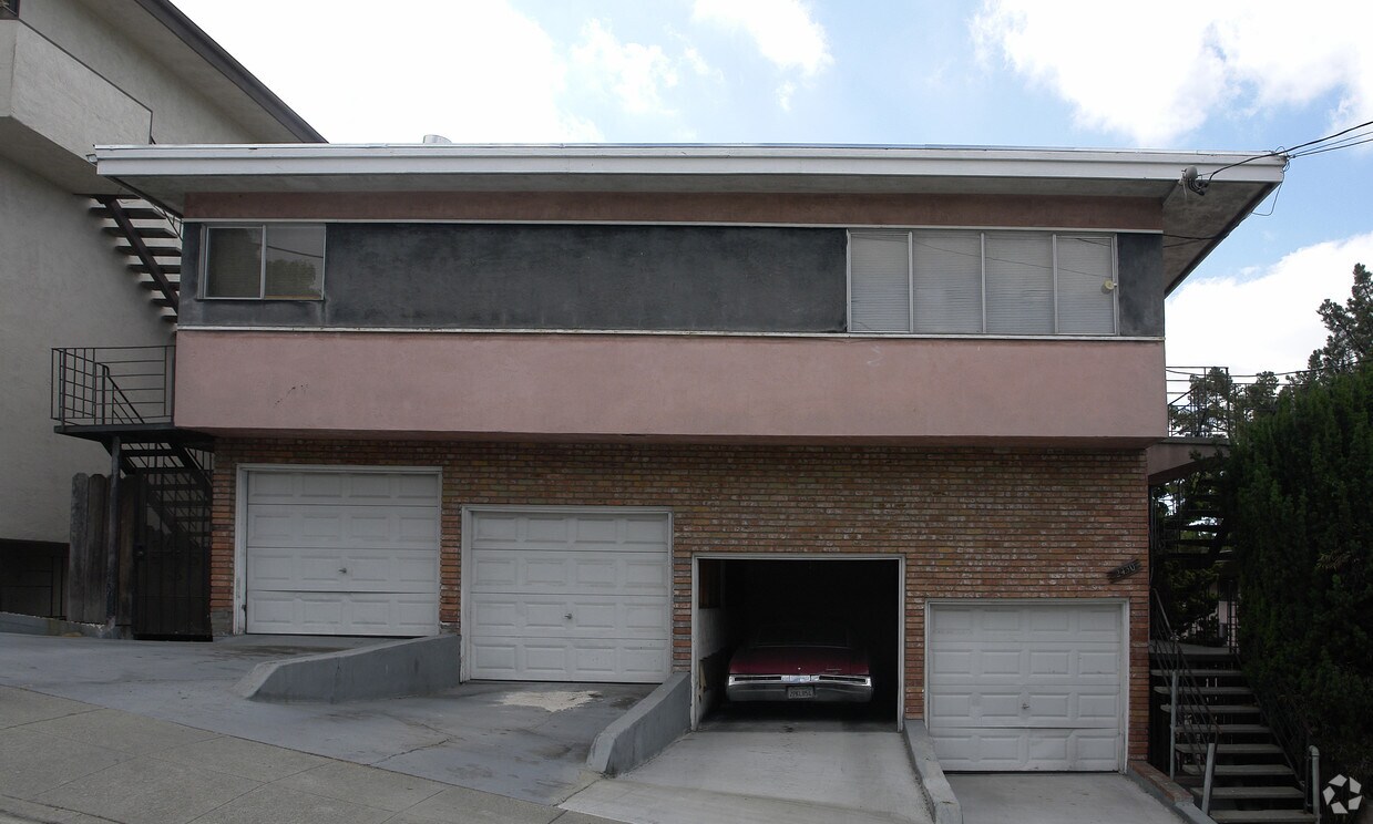 2430 Fern St, Oakland, CA 94601 - 2430 Fern St Oakland, CA 94601 ...