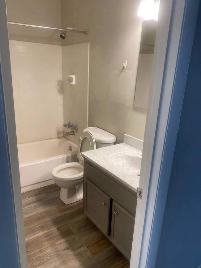 141 Governors Dr Unit 141, Forest Park, GA 30297 - Condo for Rent in ...