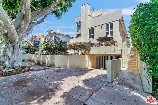 Clem Mar Heights Loft Apartments for Rent - Santa Monica, CA - 1 ...