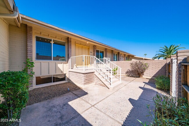 7607 E Minnezona Ave, Scottsdale, AZ 85251 - Townhome Rentals in ...