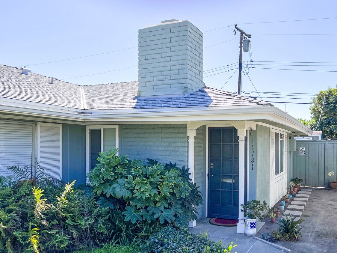 1178 E 1st St, Tustin, CA 92780 - House Rental in Tustin, CA ...