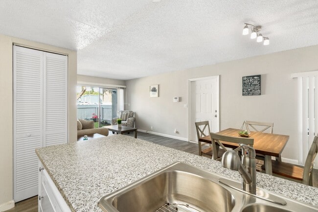 Oak Park Apartments Apartments - Bradenton, FL | Apartments.com