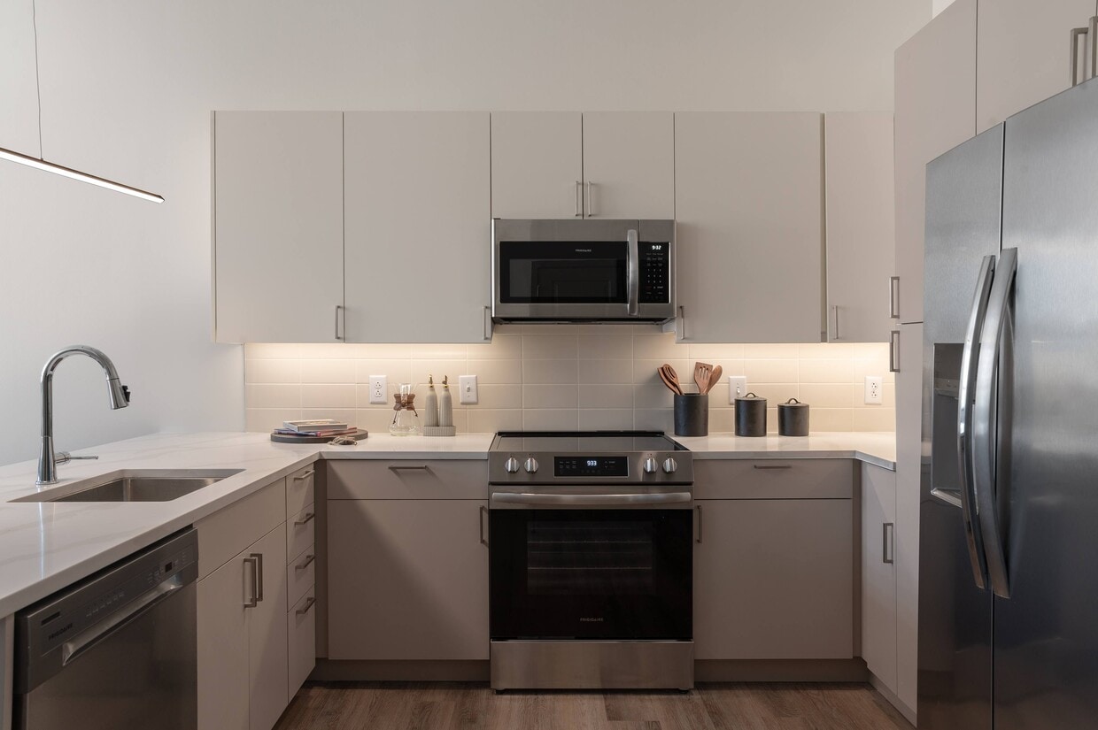 Ten60 Bolivar - 1060 Bolivar Rd Cleveland, OH 44115 | Apartments.com