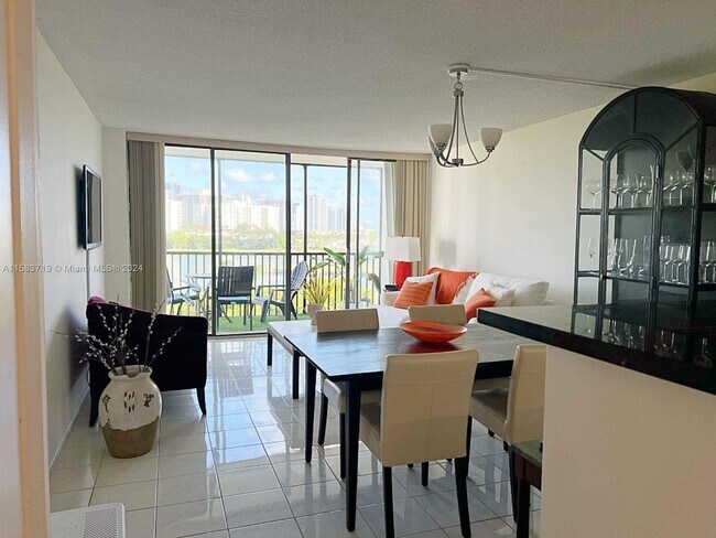 3475 N Country Club Dr Unit 810, Miami, FL 33180 - Condo for Rent in ...