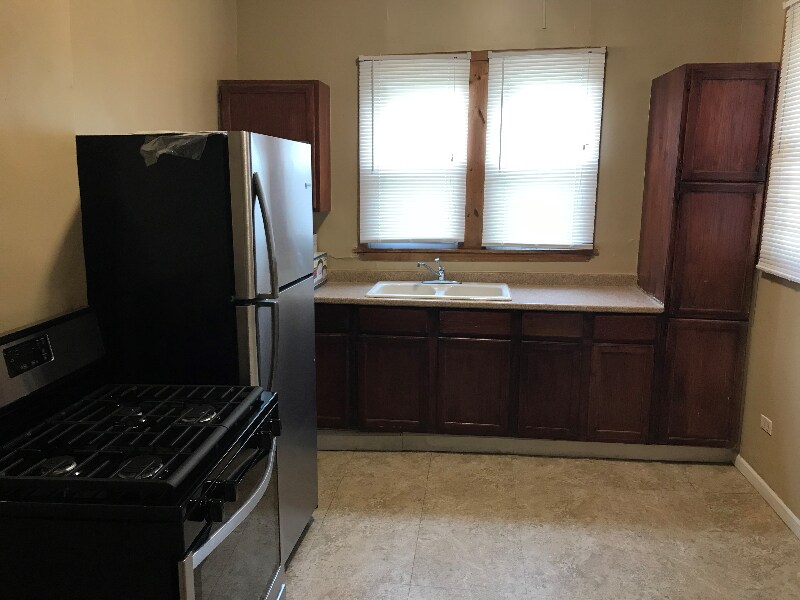 7749 S Muskegon Ave Unit 2, Chicago, IL 60649 | Apartments.com