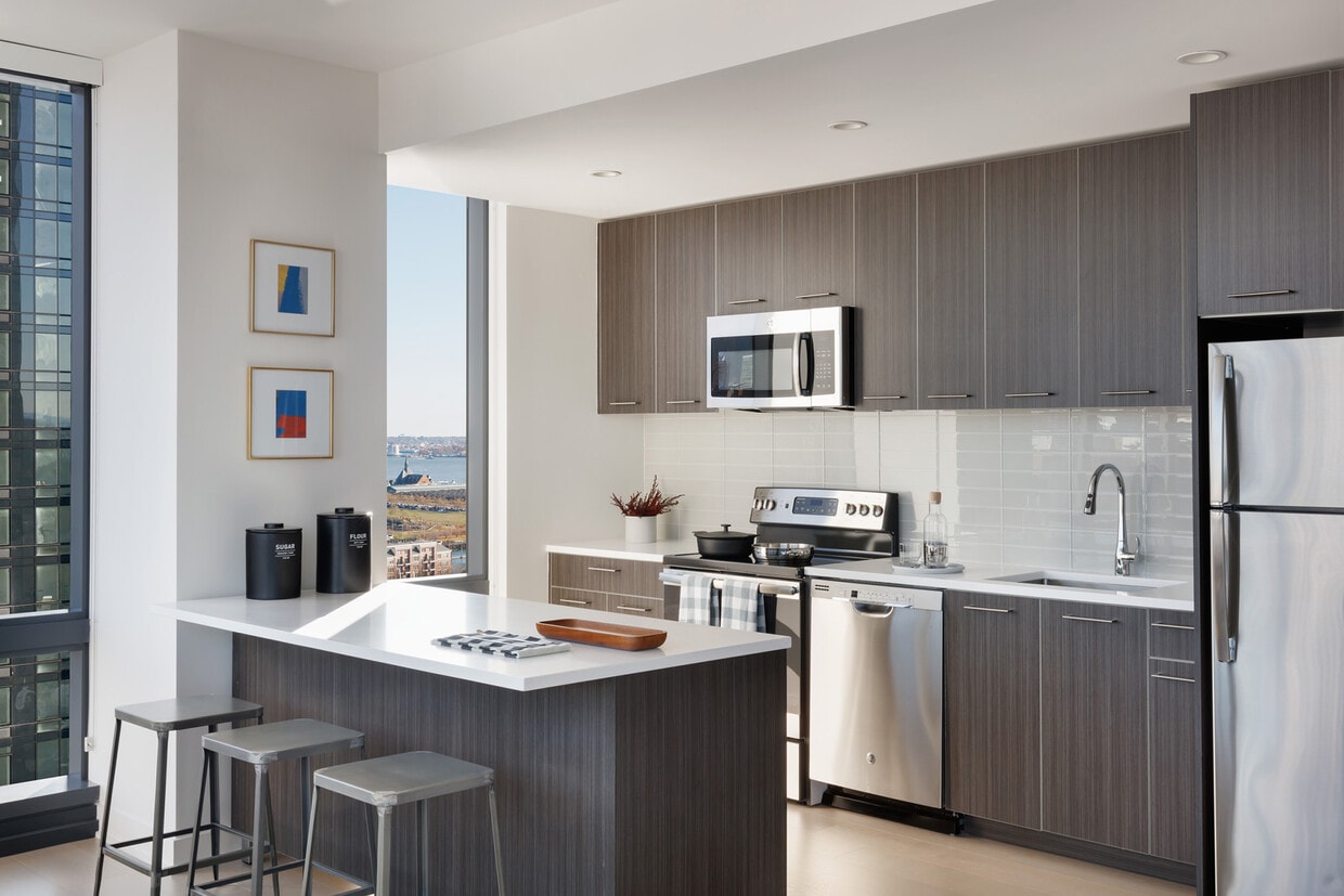 Vantage Collection - 1-33 Park View Ave Jersey City, NJ 07302 ...