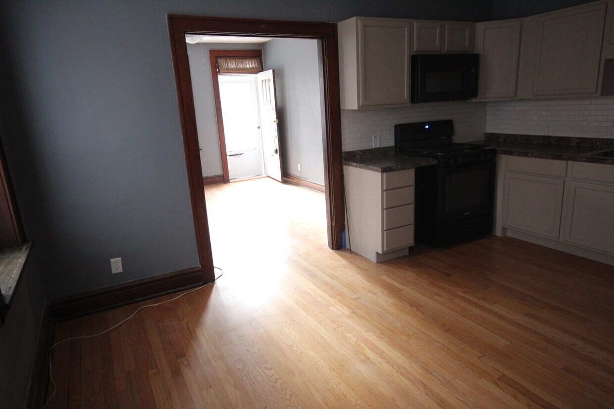 4239 Ellenwood Ave Unit 1F, St. Louis, MO 63116 - Apartments in St ...