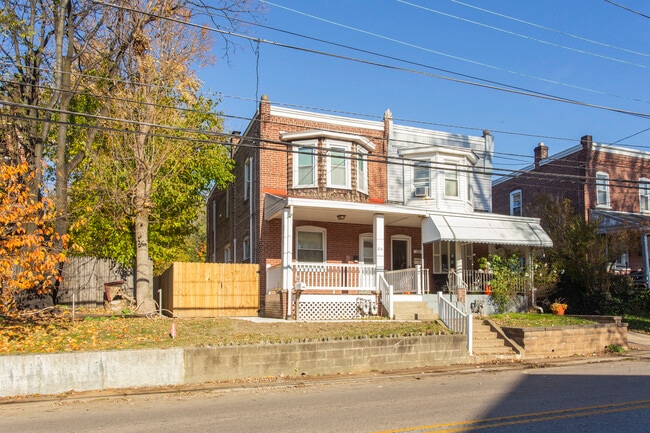 214 Fairview Rd Unit 2, Crum Lynne, PA 19022 - Crum Lynne, PA, 19022 ...