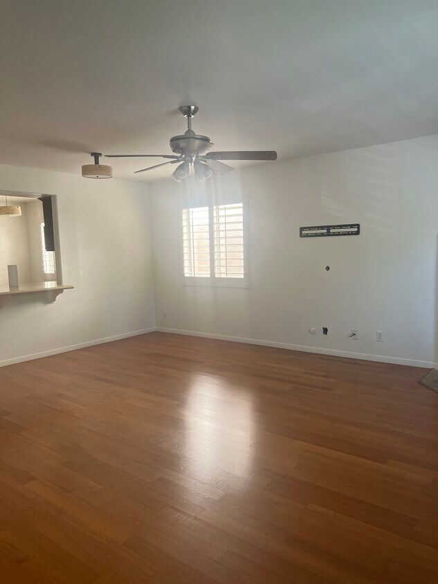 10700 Bloomfield St Unit 1, North Hollywood, CA 91602 - Condo for Rent ...