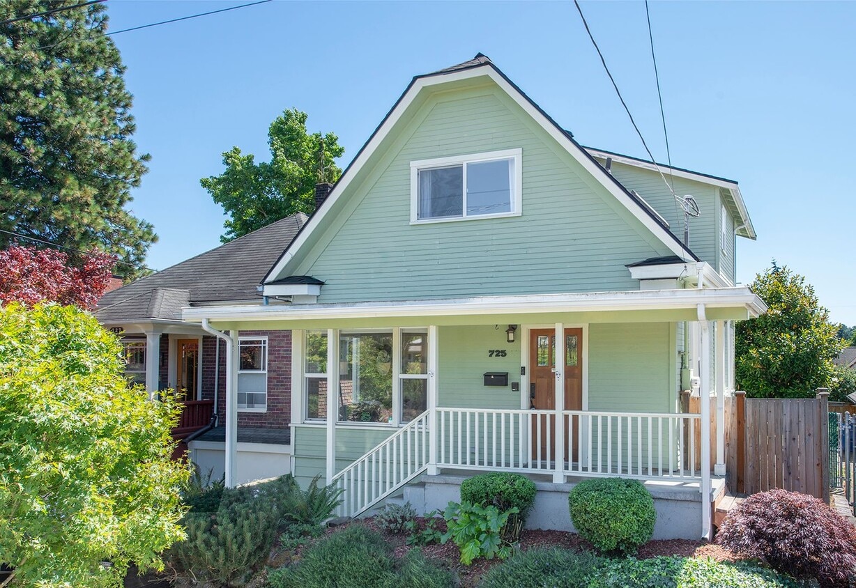 725 N 72nd St, Seattle, WA 98103 - House Rental in Seattle, WA ...