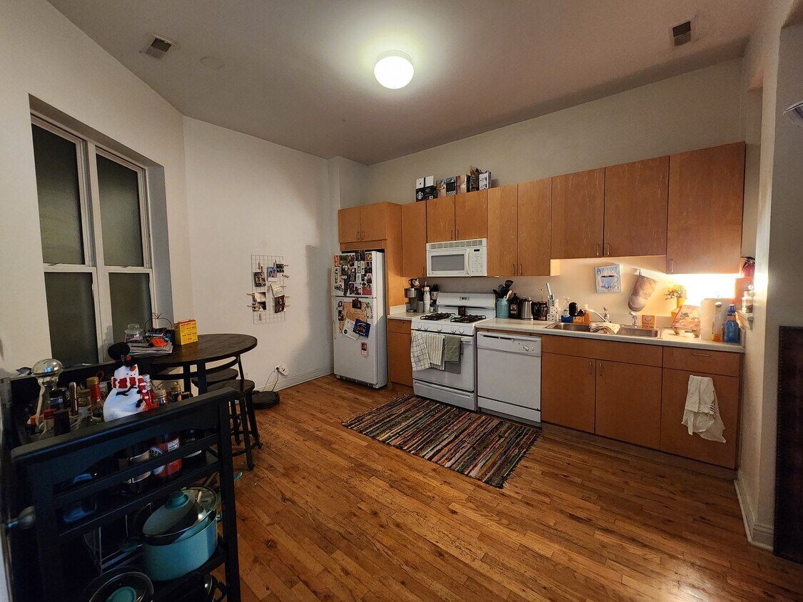 2304 N Milwaukee Ave Unit 3F, Chicago, IL 60647 - 2304 N Milwaukee Ave ...