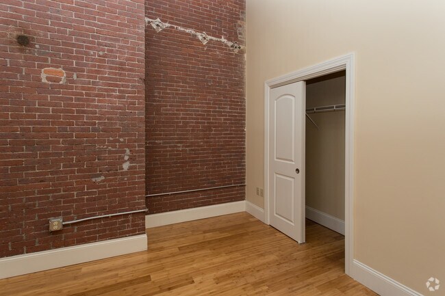 Junction Shop Lofts Rentals - Worcester, MA | Apartments.com