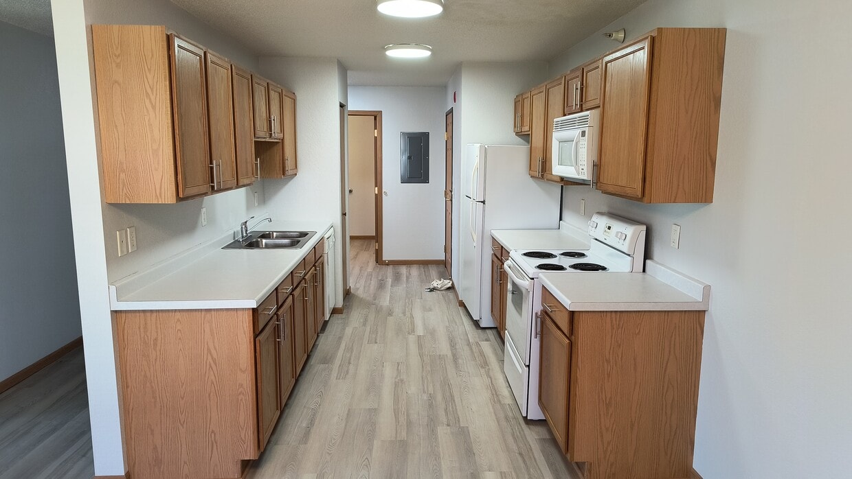 Rock Ridge Apartments - 604 Knight St Saint Peter, MN 56082 ...