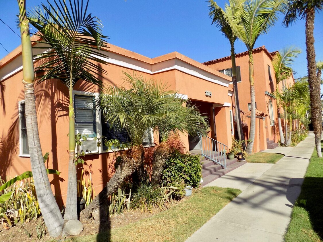 2217 E Bermuda St Unit 212, Long Beach, CA 90814 - Room for Rent in ...