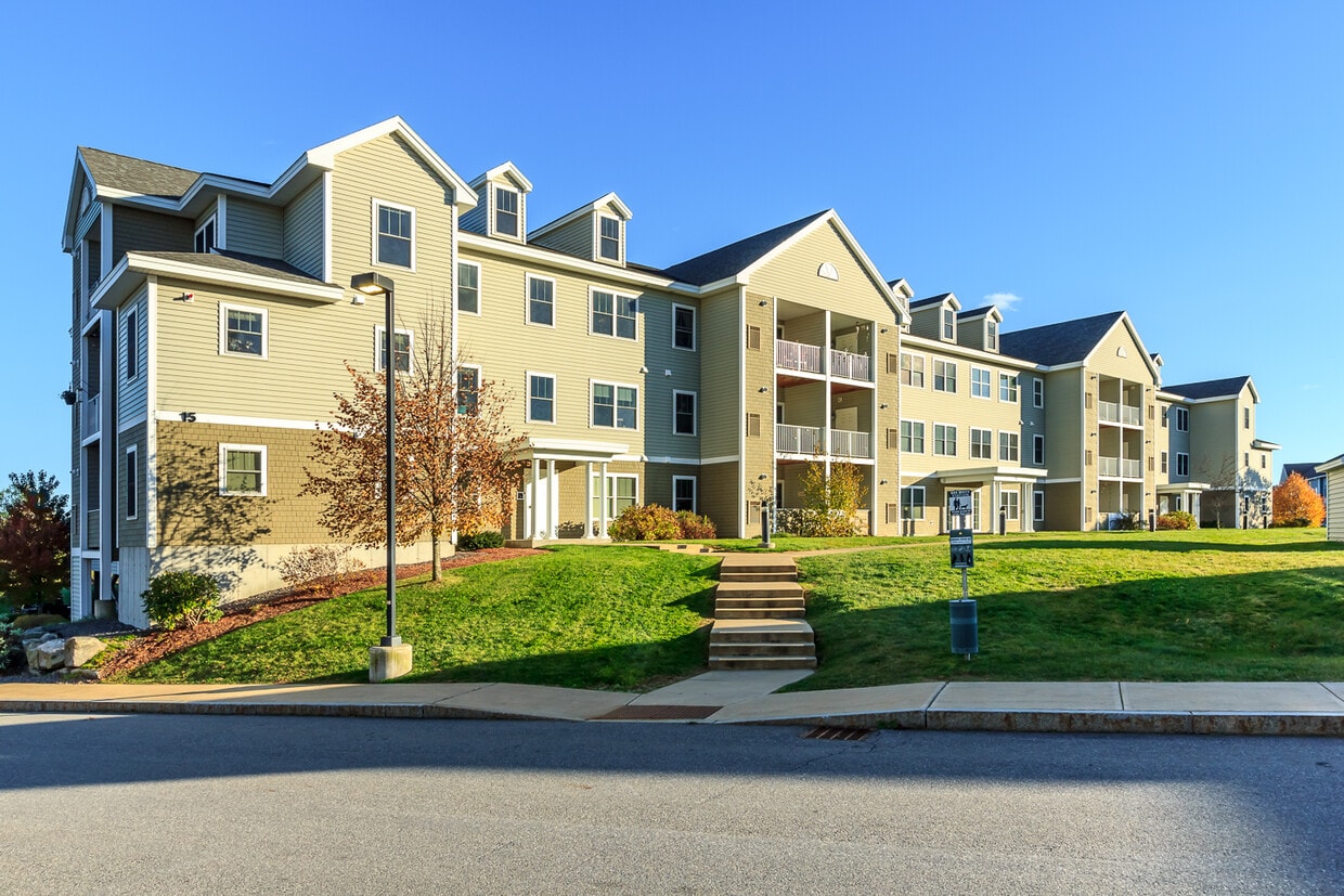 Cooper Lane Apartments, LLC - 11 Cooper Ln Bedford, NH 03110 ...