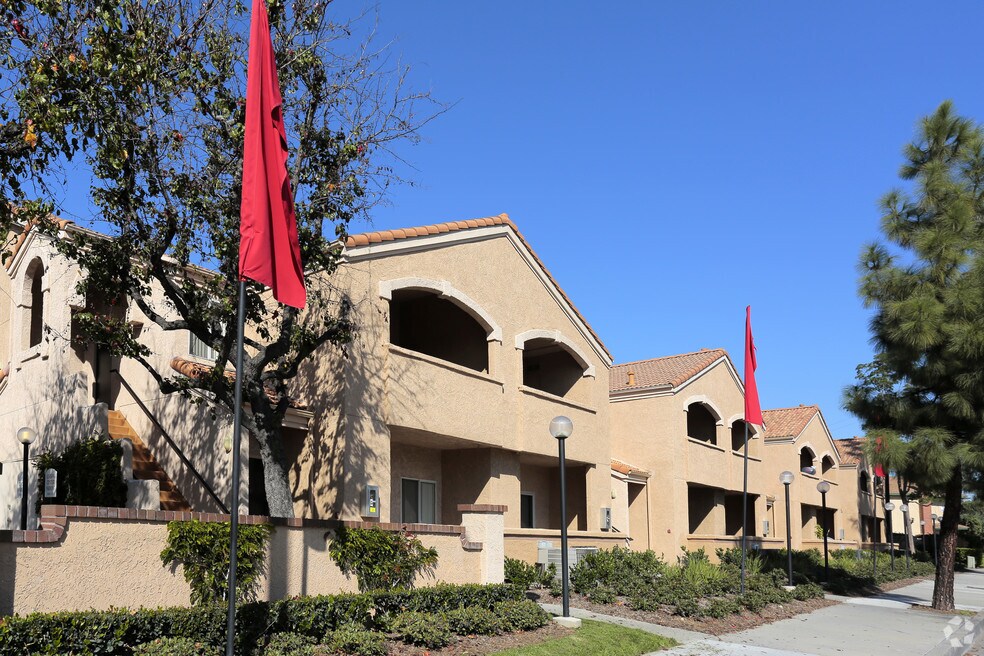 Metro at Main Rentals - Corona, CA | Apartments.com