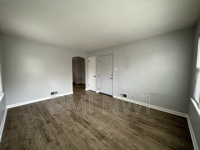 1511 Warwick Ave Unit 2N, Whiting, IN 46394 - Condo for Rent in Whiting ...