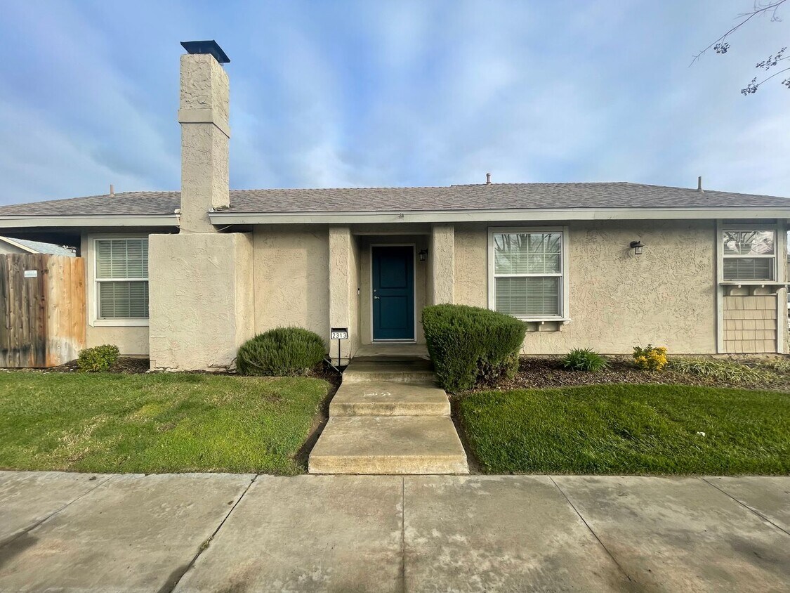 2313 N Gowdy St, Visalia, CA 93292 - Condo for Rent in Visalia, CA ...