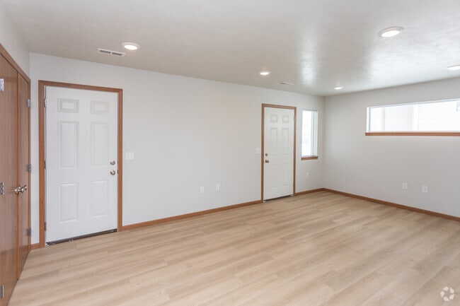 Sundance Ridge Townhomes - Apartments in Sioux Falls, SD | Apartments.com